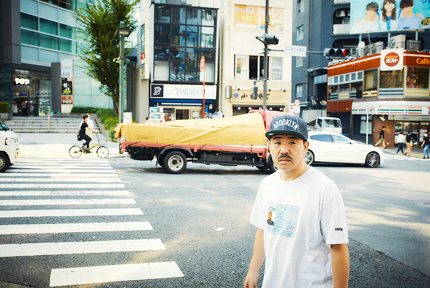 Kダブシャインが抱える複雑な感情 変わりゆく地元の風景に何を想う - インタビュー : CUFtURE（カフチャ）｜テクノロジー×カルチャーで、未来を耕すWEBメディア